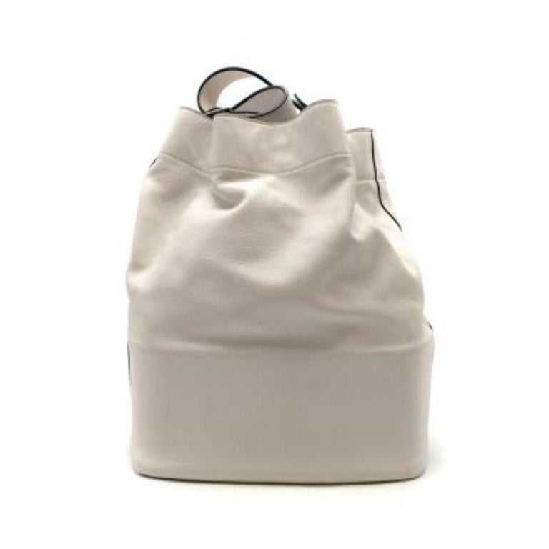 White leather Seau bucket bag For Sale at 1stDibs