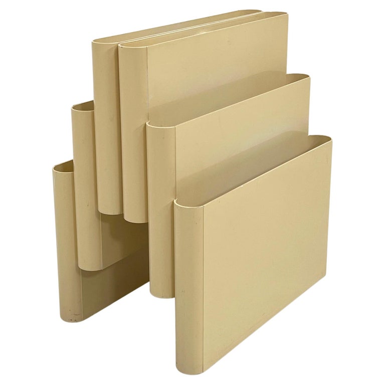 White Magazine Rack by Giotto Stoppino for Kartell, 1970s at 1stDibs