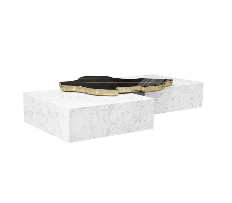 White Marble Center Table For Sale at 1stDibs