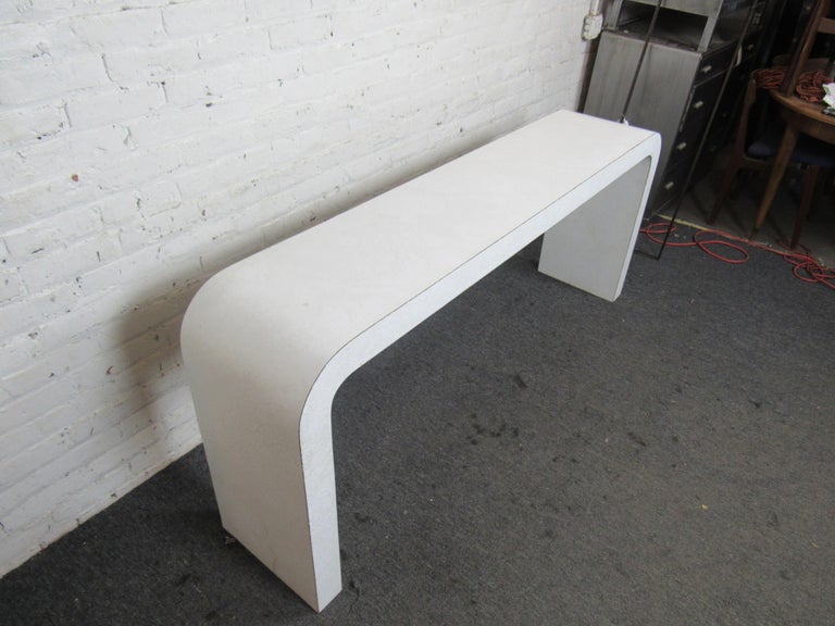 White Mid-Century Modern Arch Table For Sale at 1stDibs