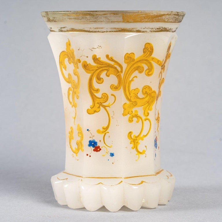 White Opaline Service, End of the 19th Century For Sale at 1stDibs