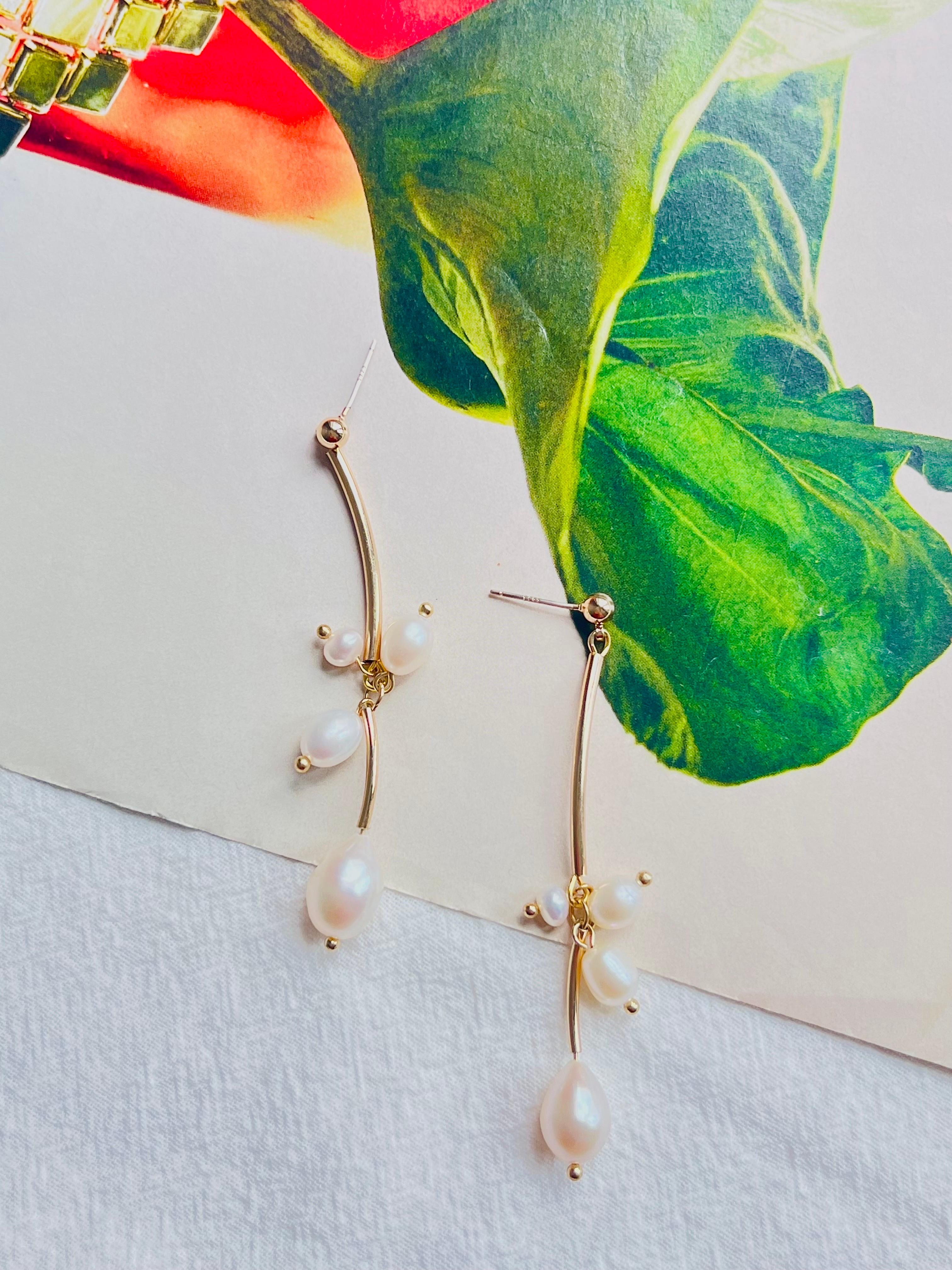 White Oval Cluster Pearls Curled Long Drop Dangle Elegant Gold Pierced ...