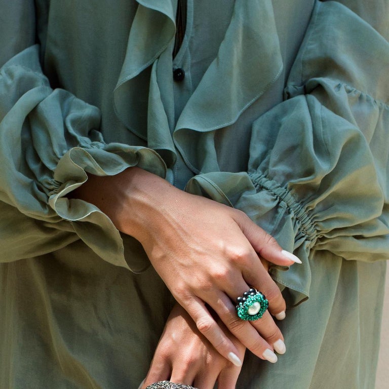White Pearl and Black Onyx and Green Onyx Cocktail Ring 14 K in Yellow ...