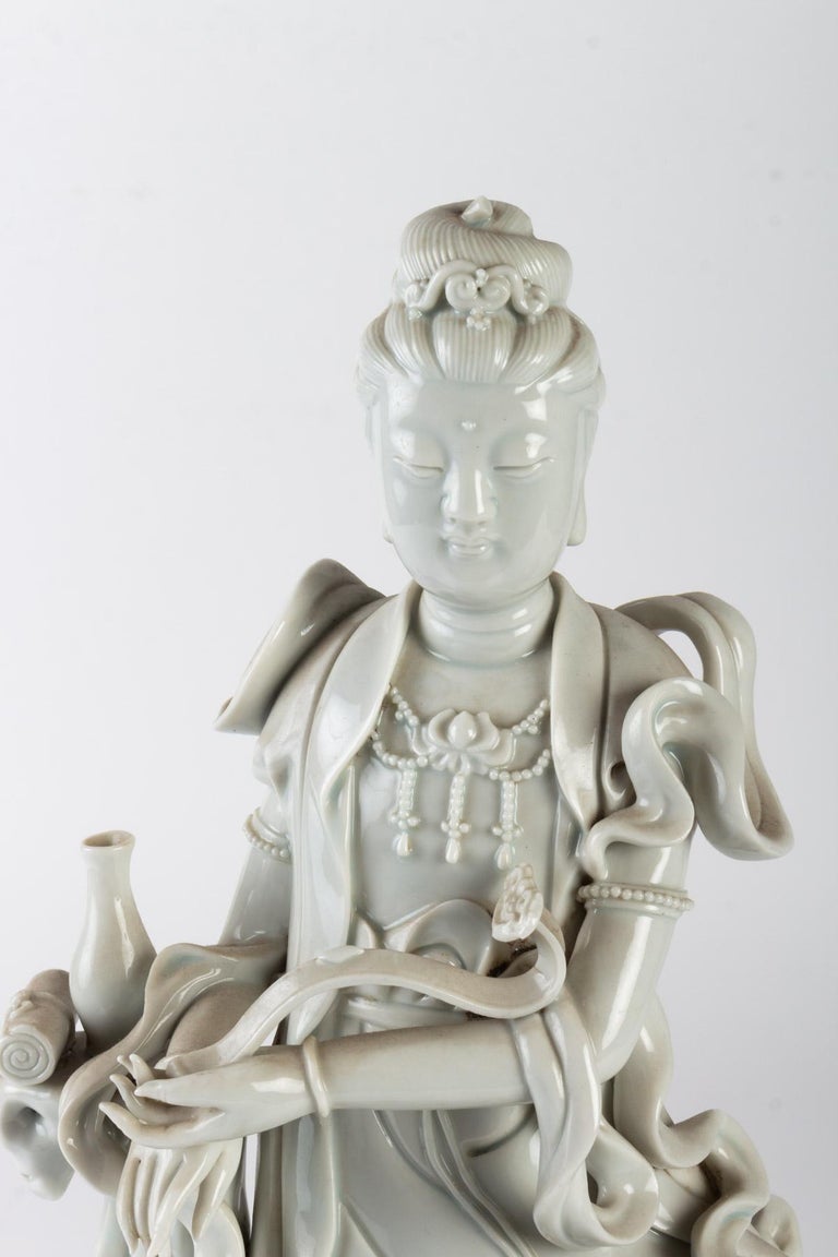 White Porcelain Statuette of a Divinity and His Child For Sale at 1stDibs