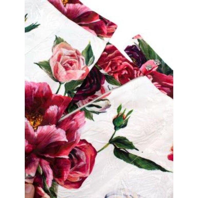 White rose printed damask mini skirt For Sale at 1stDibs