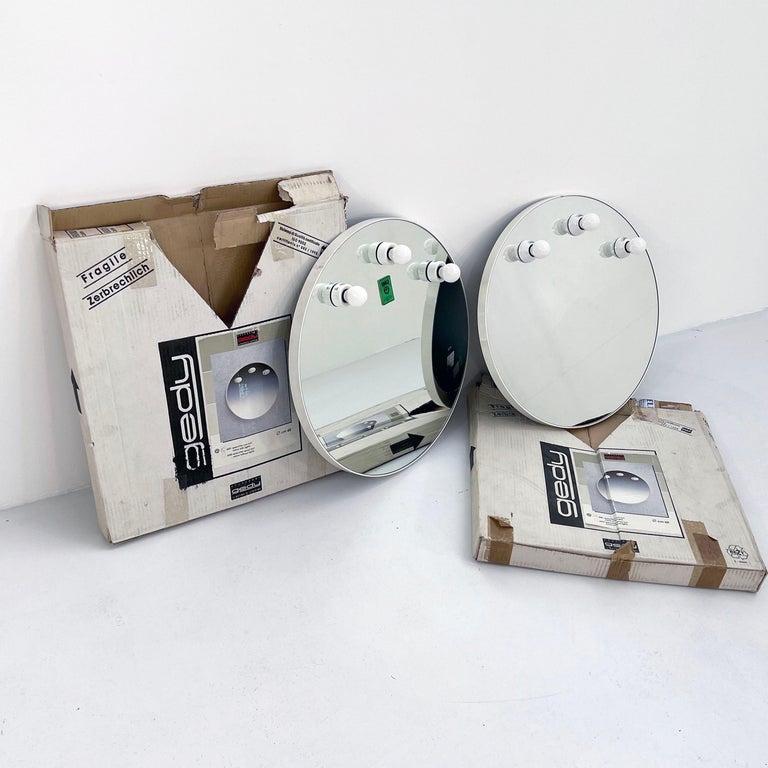 White Round Mirror with Lights from Gedy, 1970s at 1stDibs