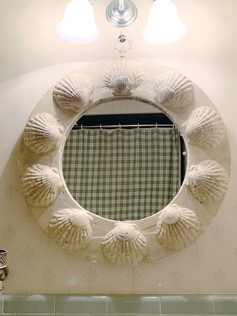 White Shell Motif Round Plaster Frame Mirror, France, Midcentury at 1stDibs