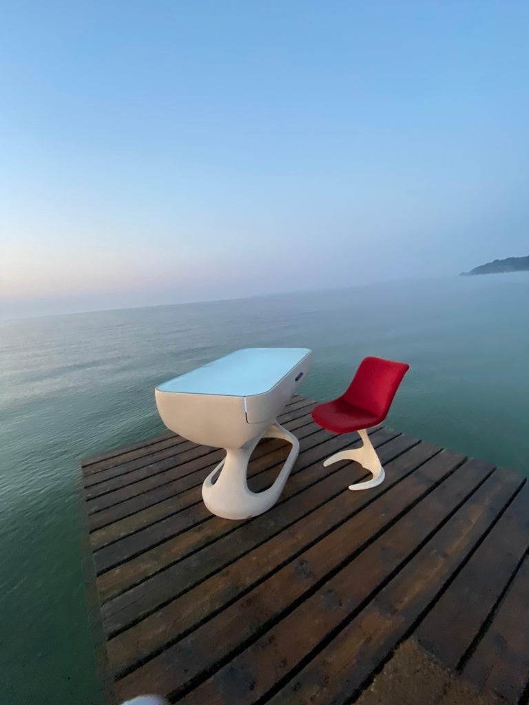 White Space Age Desk Made in Italy, 1970s at 1stDibs | space age table