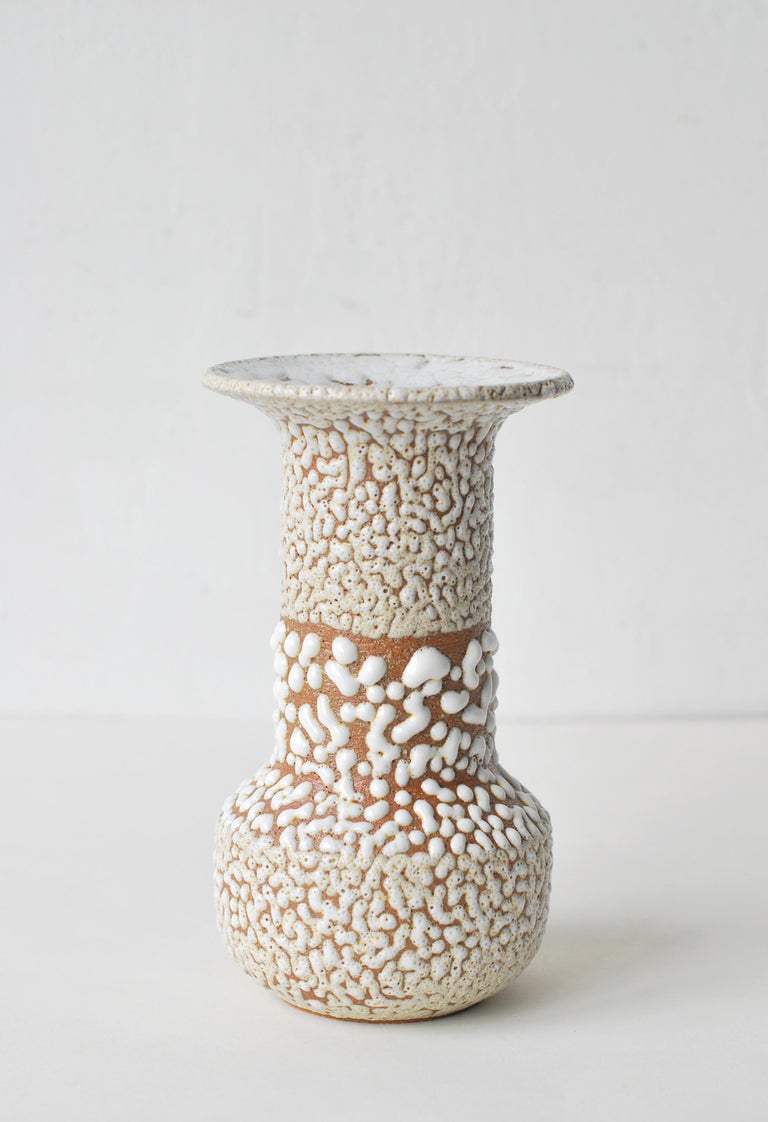 White Stoneware Vase by Moïo Studio For Sale at 1stDibs