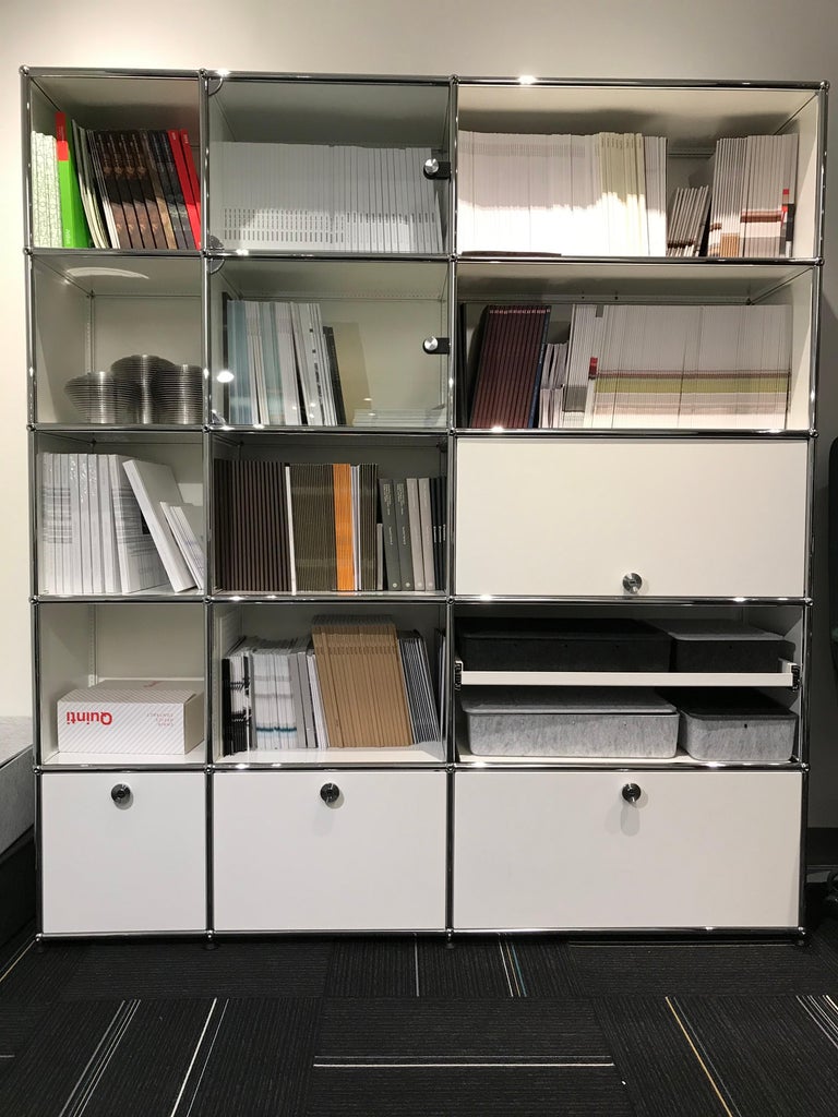 White USM Haller Shelf with Chrome Frame at 1stDibs | usm inos box