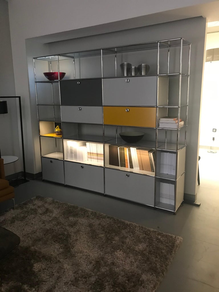 White USM Haller Shelf with Chrome Frame For Sale at 1stDibs | usm shelf