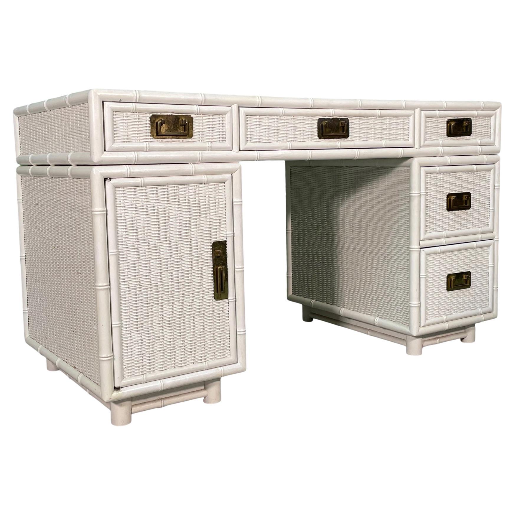 Antique English Inlaid Mahogany Hepplewhite Style Writing Desk at 1stDibs