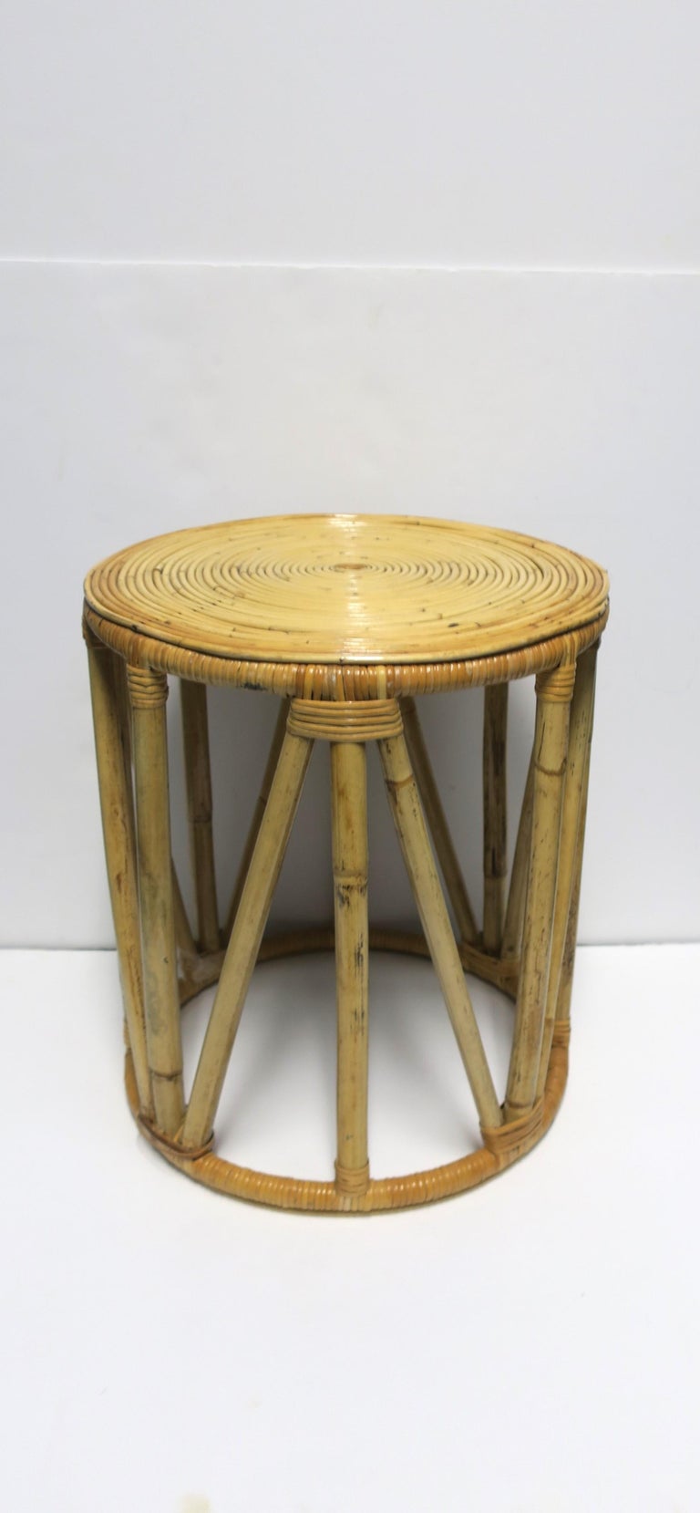 Wicker Bamboo Side Drinks Table or Stool For Sale at 1stDibs