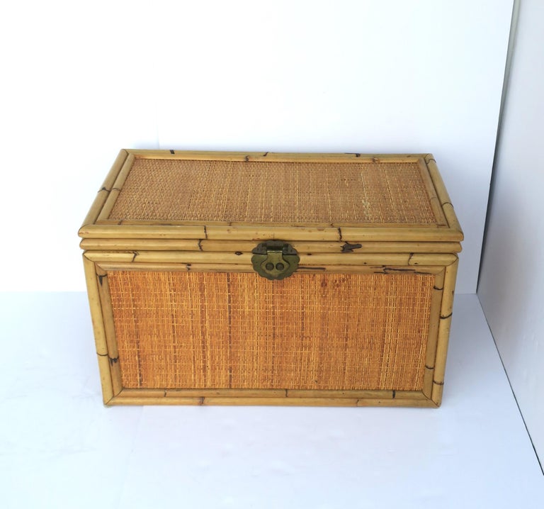 Wicker Bamboo Storage Chest Trunk Box or Cocktail Table For Sale at 1stDibs