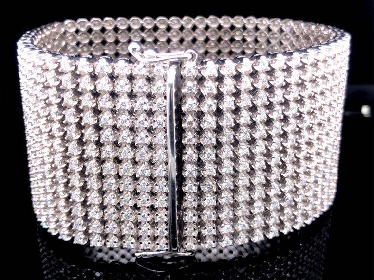 Wide 12-Row Diamond Bracelet, 20 Carat, 672 Diamonds, 18 Karat White ...