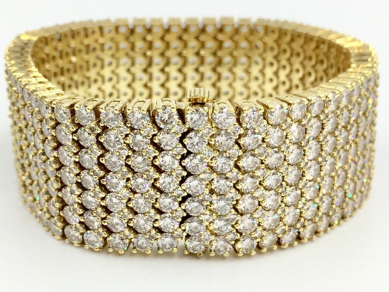 Wide Diamond Bracelet 37.50 Carat 18 Karat Yellow Gold For Sale at 1stDibs