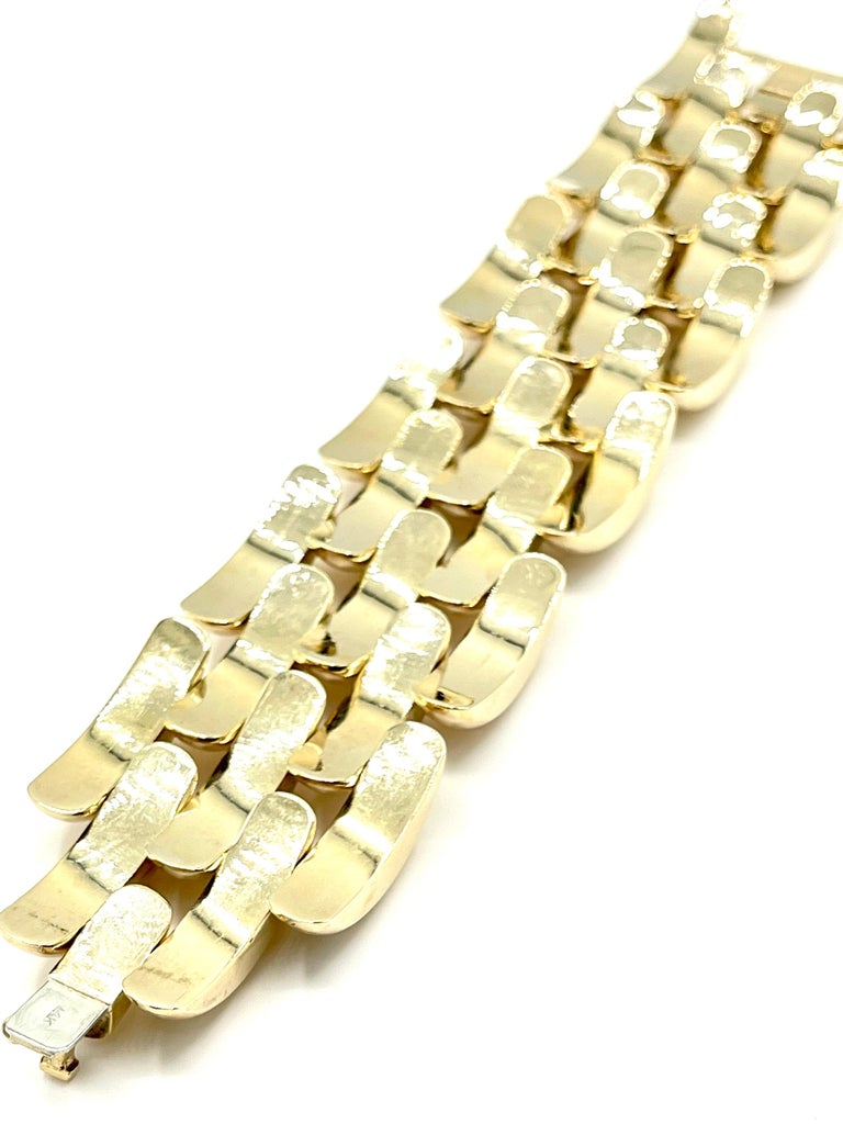 Wide Five Row Link Bracelet in 14K Yellow Gold For Sale at 1stDibs