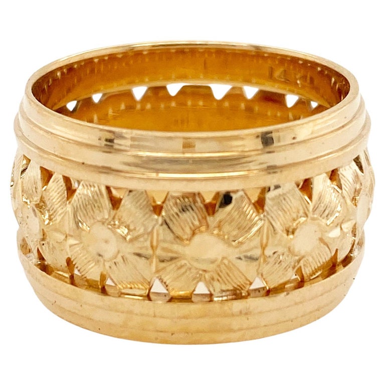 Wide Flower Band Textured Flowers with Stair Step Borders in 14k Gold ...