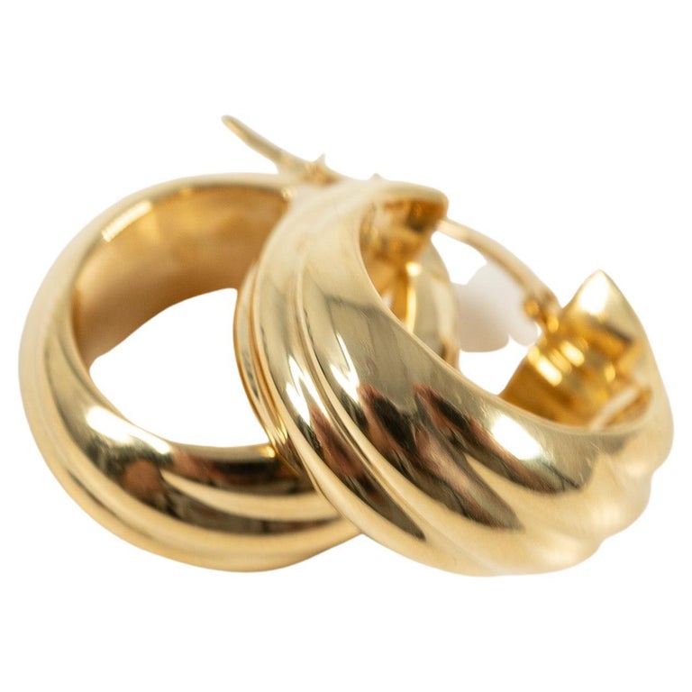 Wide Italian 18 Karat Yellow Gold Hoop Earrings For Sale at 1stDibs