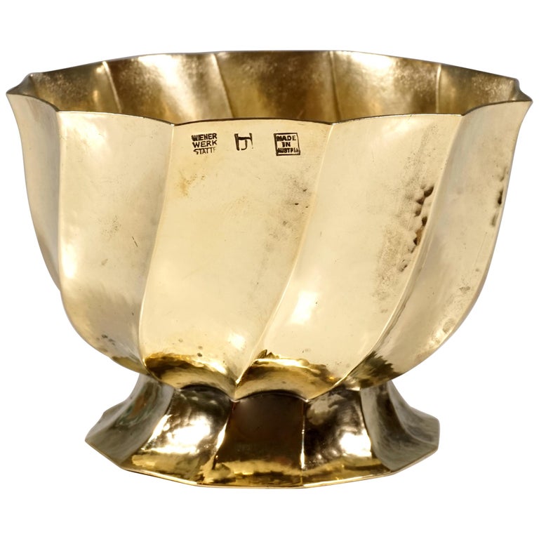 Wiener Werkstaette Hammered Brass Cigarette Bowl by Josef Hoffmann ...