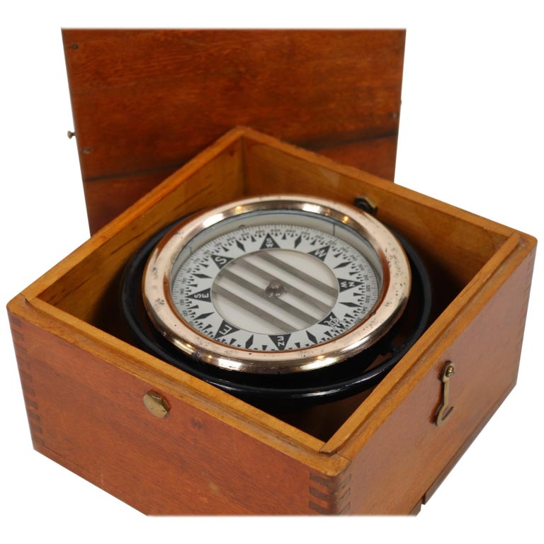 Wilcox Crittenden Ships Compass in Box at 1stDibs