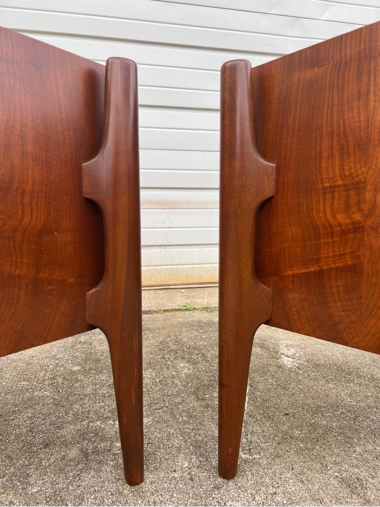 William Hinn ‘Exoskeleton’ Nightstands, Pair at 1stDibs