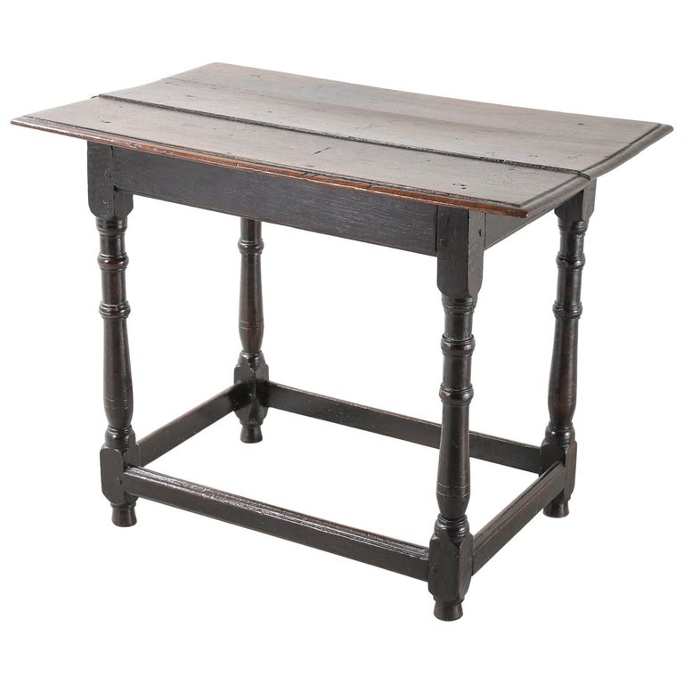 William and Mary Tisch aus Eiche mit Joined-Muster, um 1690 im Angebot ...