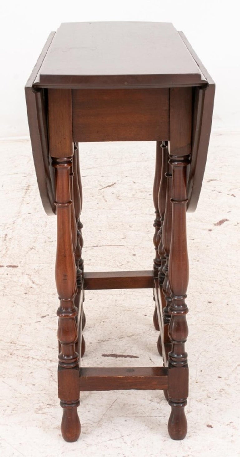 William and Mary Style Mahogany Drop Leaf Low Table For Sale at 1stDibs