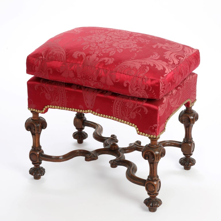 William and Mary Walnut Stool For Sale at 1stDibs