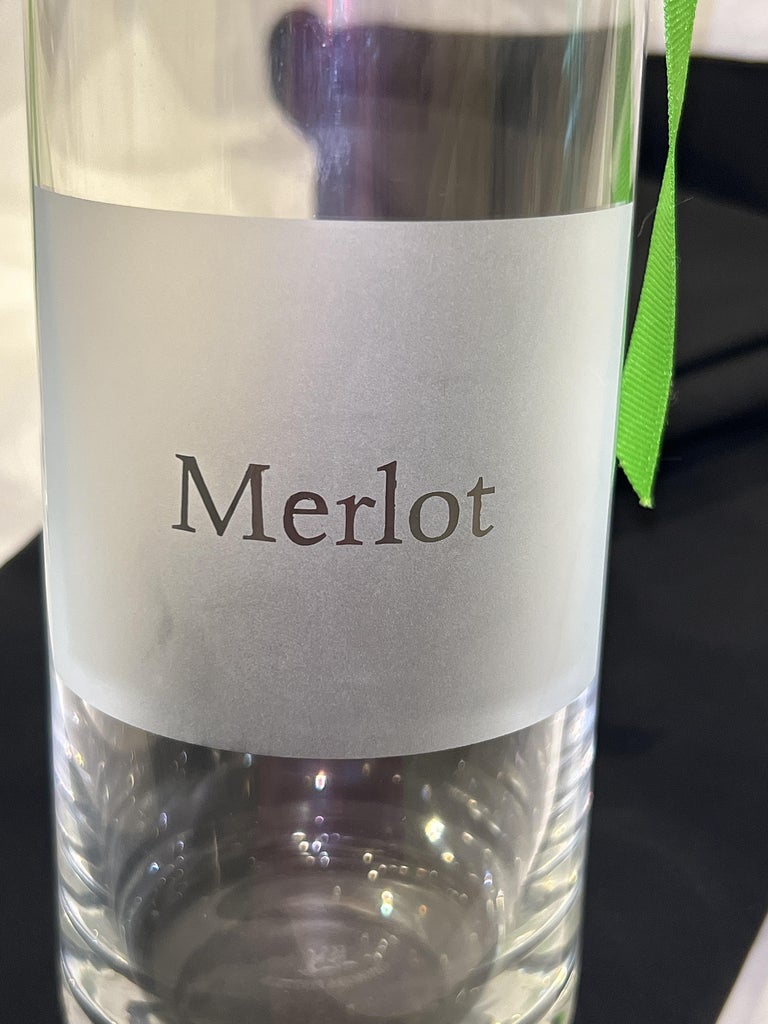 William Yeoward “Merlot” / “Pinot Noir” Wine Carafe (Set of 2) For Sale ...