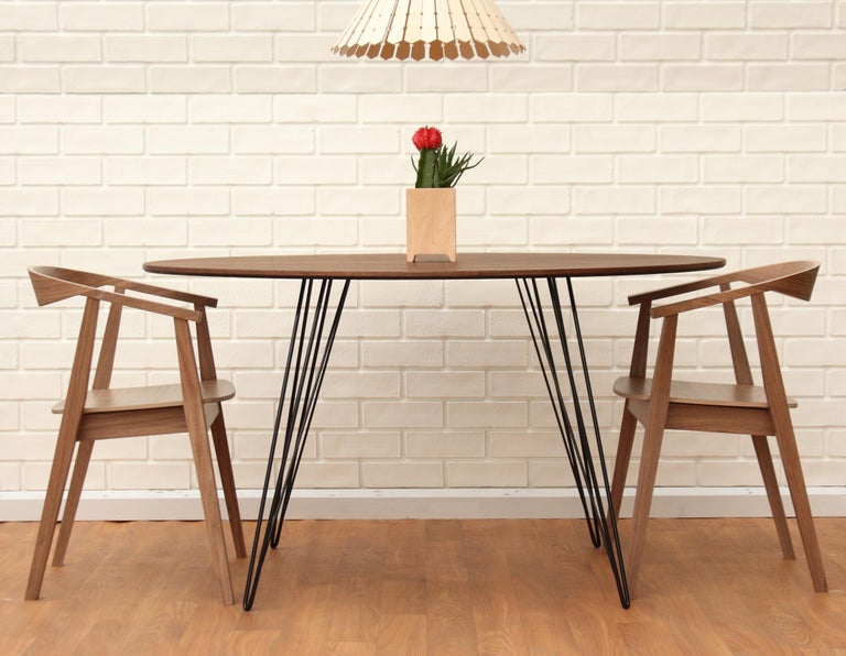 Williams Hairpin Dining Round Table Walnut Black For Sale at 1stDibs
