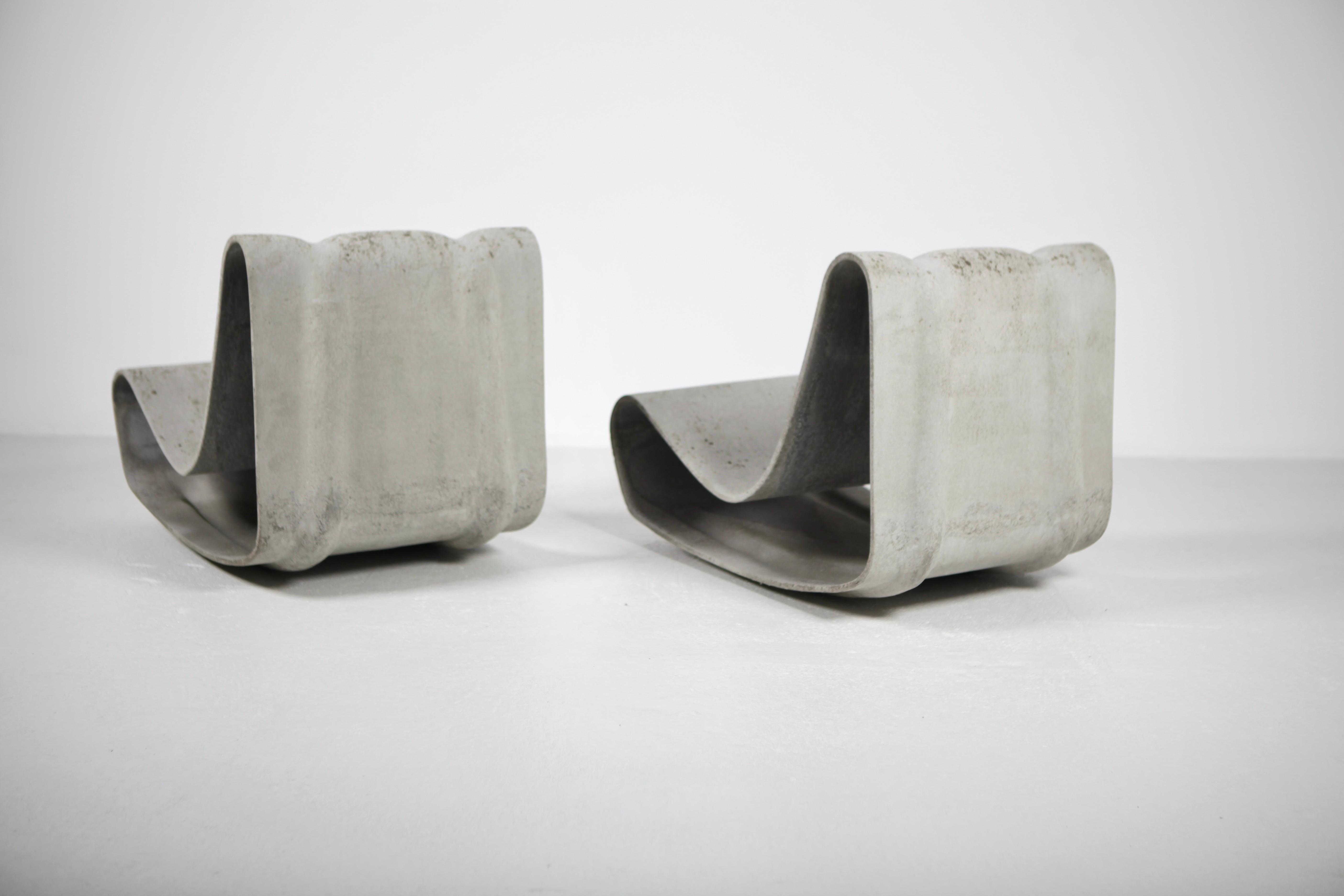 Willy Guhl, Pair of "Loop Chair" and Table, Eternit Switzerland at ...