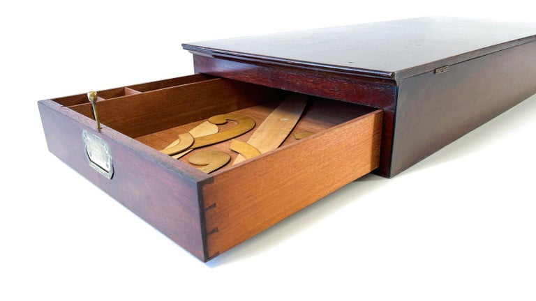 Wilson Chilton’s mahogany Naval Architects/draughtsman box of curves ...