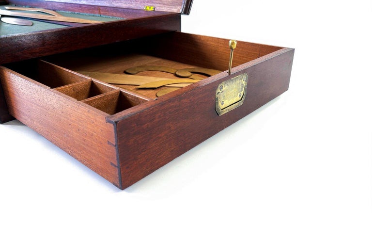Wilson Chilton’s mahogany Naval Architects/draughtsman box of curves ...