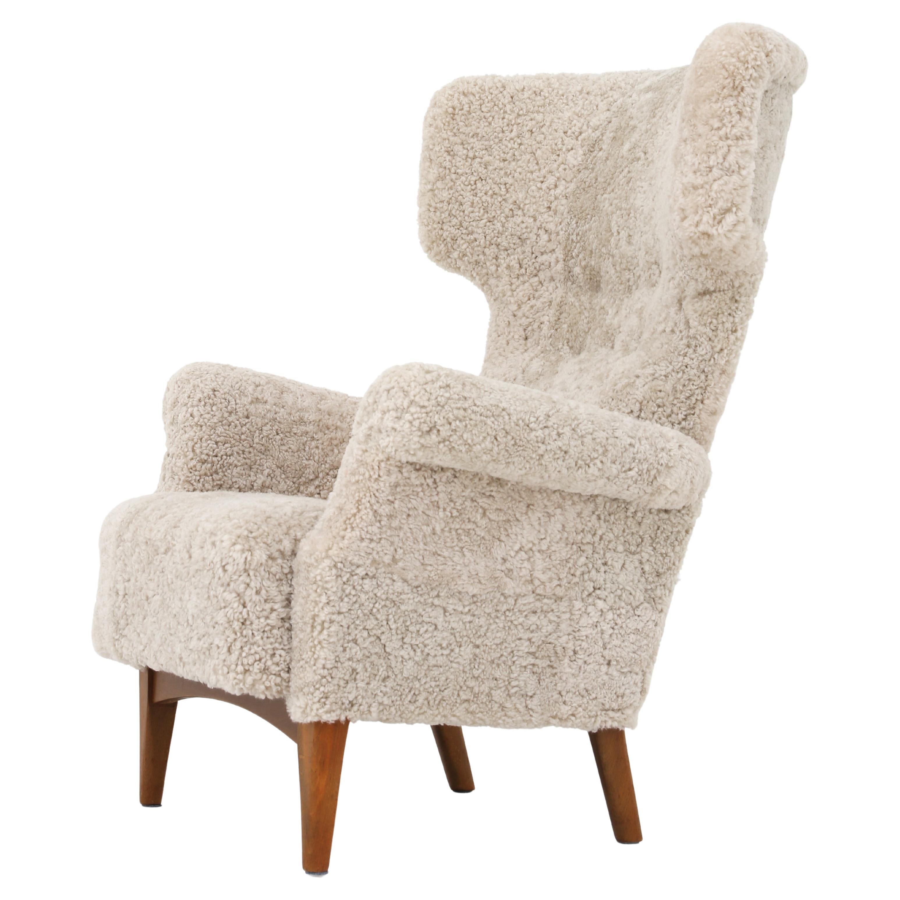 Buckingham Walnut Burnished Leather Wingback Chair by Hancock and Moore ...