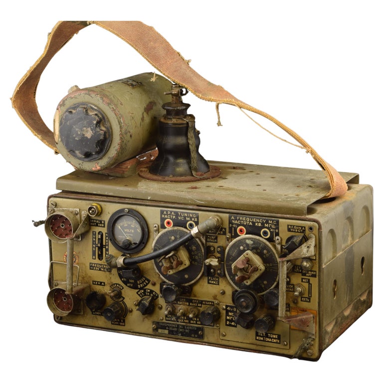 Wireless Set No. 19, MK II, Canada, Around 1942 For Sale at 1stDibs | wireless set no 19 for ...