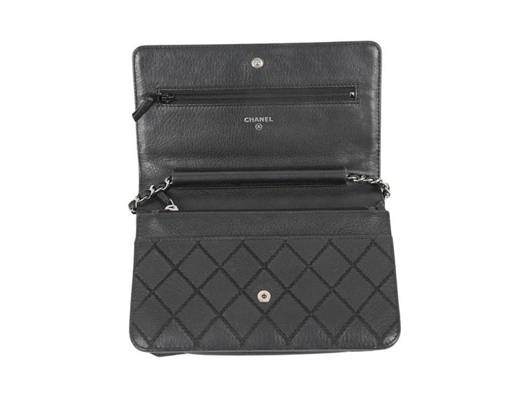 WOMENS DESIGNER Chanel Diamond Stitch Wallet On Chain at 1stDibs