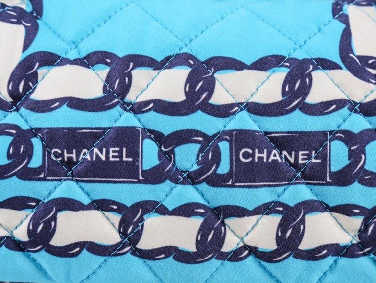 Womens Designer CHANEL SILK CHAIN PRINTED MEDIUM SINGLE FLAP For Sale ...
