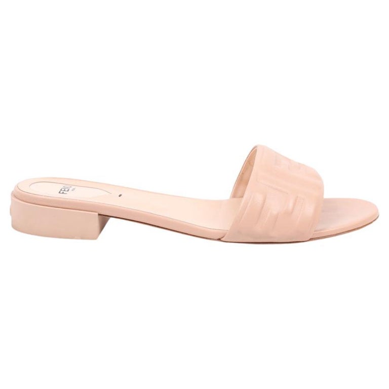 WOMENS DESIGNER Fendi Signature Slides For Sale at 1stDibs