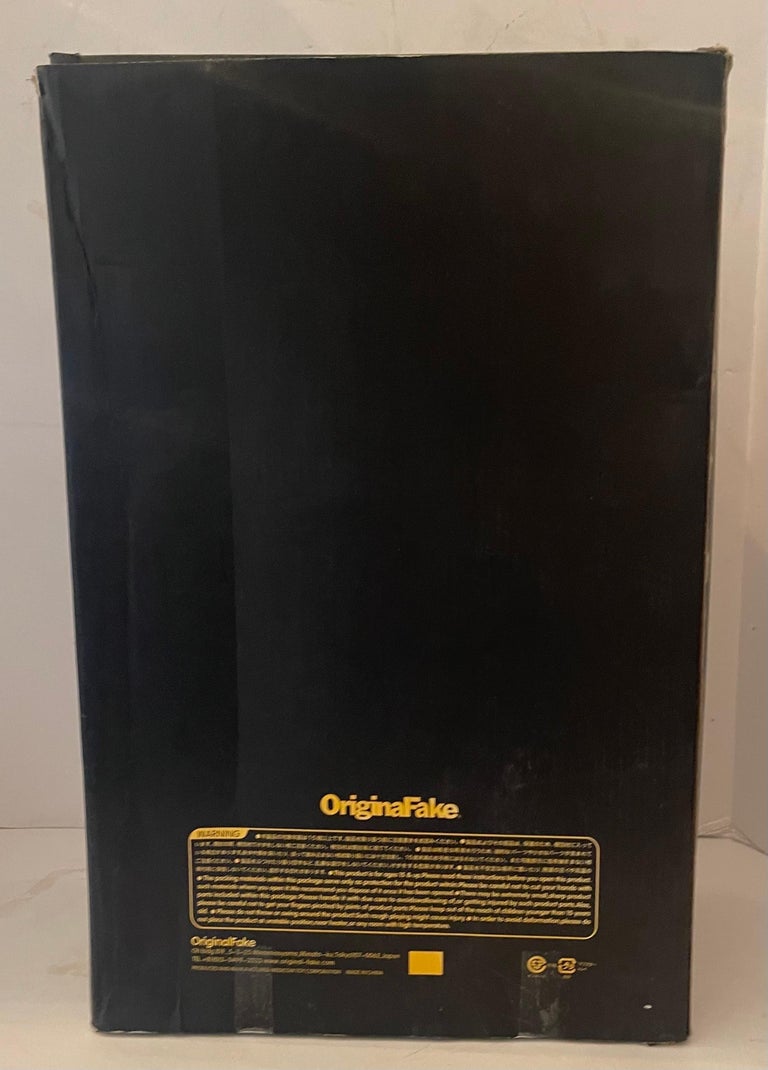 Wonderful Large KAWS Clean Slate Black Varnished Vinyl Original Fake ...