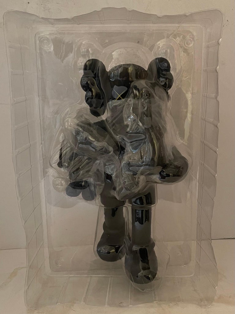 Wonderful Large KAWS Clean Slate Black Varnished Vinyl Original Fake ...
