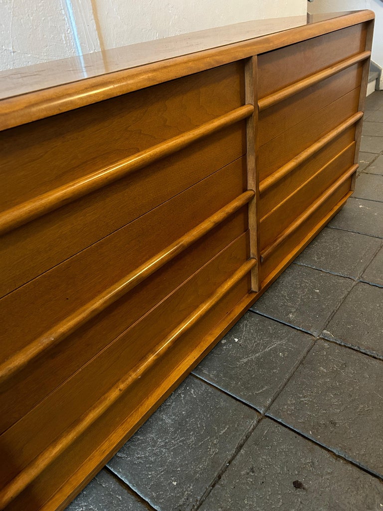 Wonderful Walnut 6 Drawer Dresser by T.H. Robsjohn-Gibbings for ...