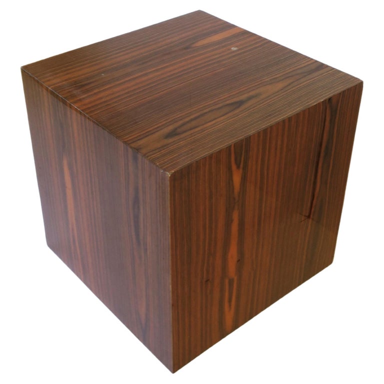 Wood and Acrylic Pedestal Cube End Table For Sale at 1stDibs