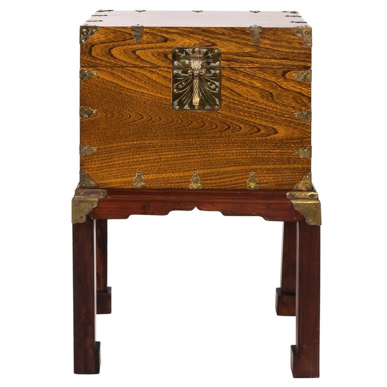 Wood and Brass Japanese Trunk For Sale at 1stDibs