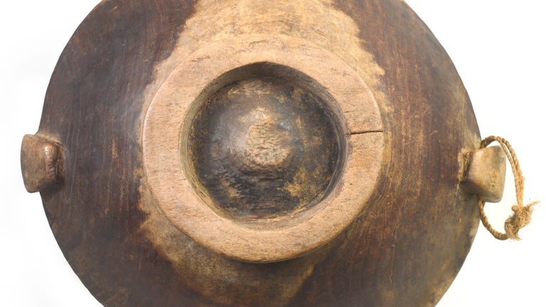 Wood-Carved Somali Serving Bowl For Sale at 1stDibs