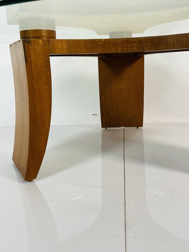 Wood and Glass Coffee Table in the style of Vladimir Kagan For Sale at ...