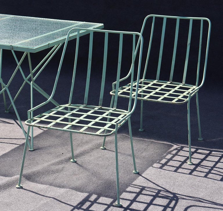 Woodard 5-Piece Atomic Style Wrought Iron Patio Set at 1stDibs