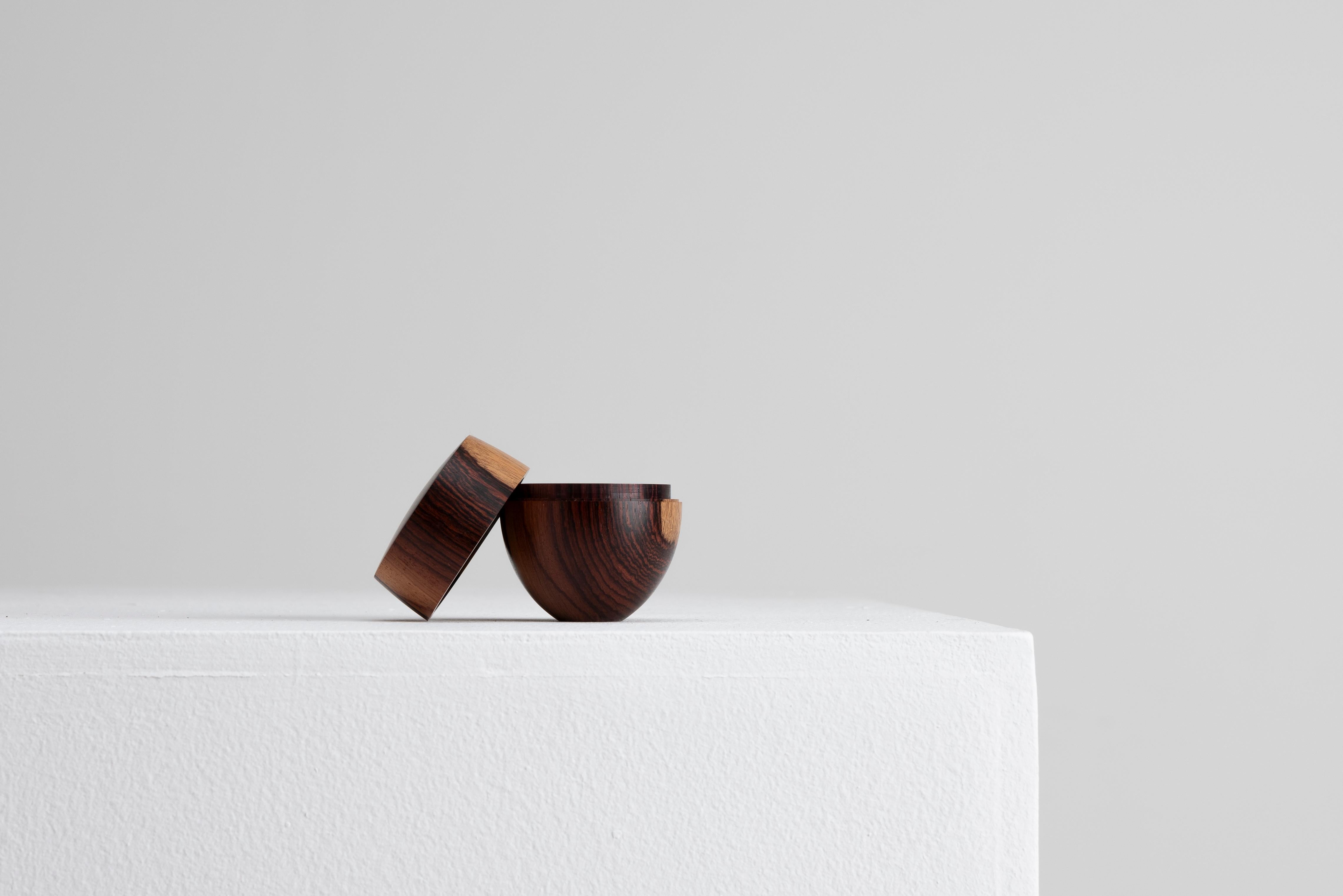 Wooden Box by Master Craftsman Ray Key 1990s For Sale at 1stDibs