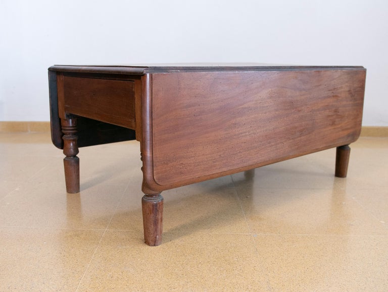 Wooden Coffee Wing Table with Drawers on the Side For Sale at 1stDibs