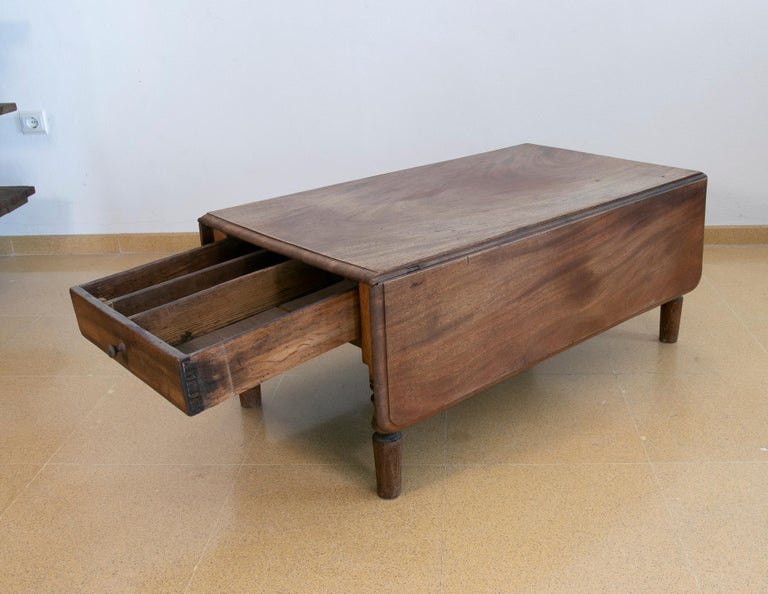 Wooden Coffee Wing Table with Drawers on the Side For Sale at 1stDibs